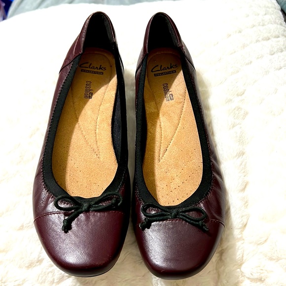 Clarks | Shoes | Clarks Collection Maroon Flats 9med | Poshmark